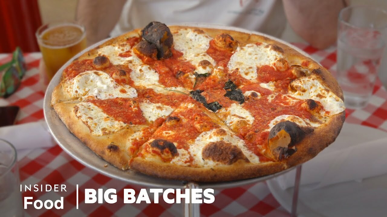[VIDEO] How One of New York’s Best Pizzeria Makes 140,000 Pizzas In Its ...