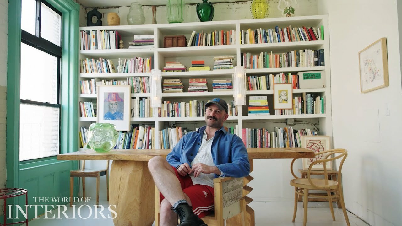 [WATCH] Touring a Live-in Gallery Apartment in the Heart of Manhattan ...