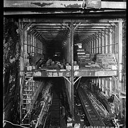 Check Out These Vintage Photographs of Construction on the New York ...
