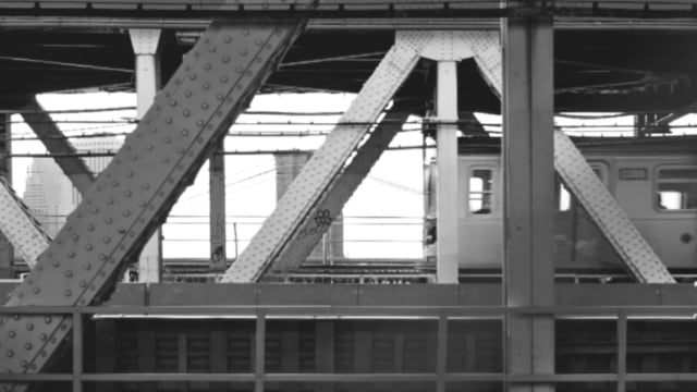 Beautiful Slow Motion Vignette of Manhattan Bridge Scenes | Viewing NYC