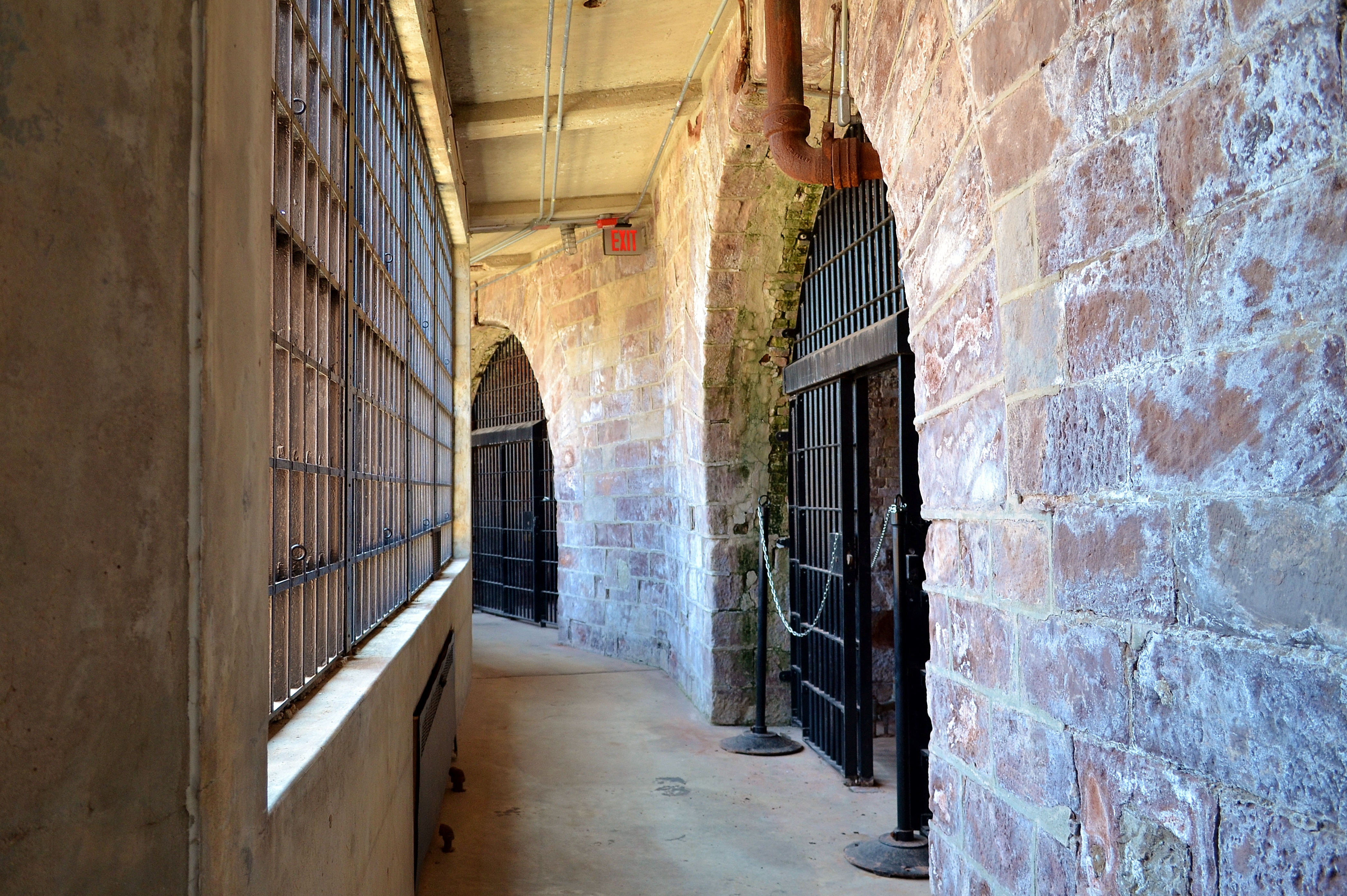 Atlas Obscura Covers Castle Williams on Governors Island | Viewing NYC