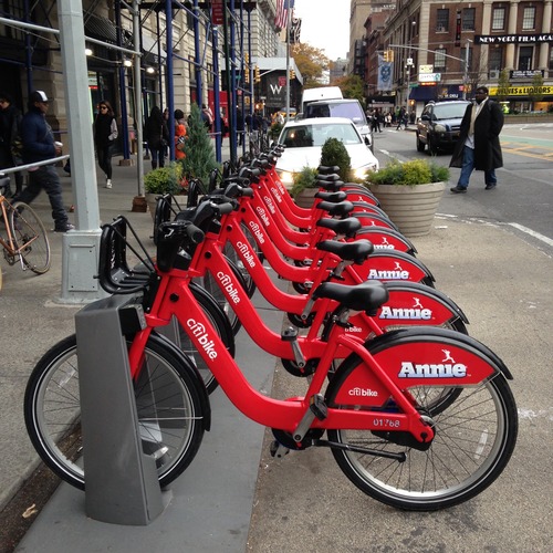 Red Citi Bikes Now Roaming the Streets | Viewing NYC