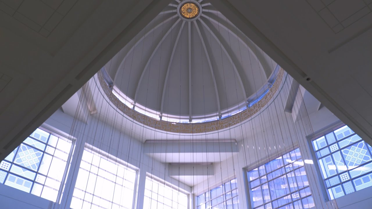 [VIDEO] Peek Inside the Massive Islamic Cultural Center on the Upper ...