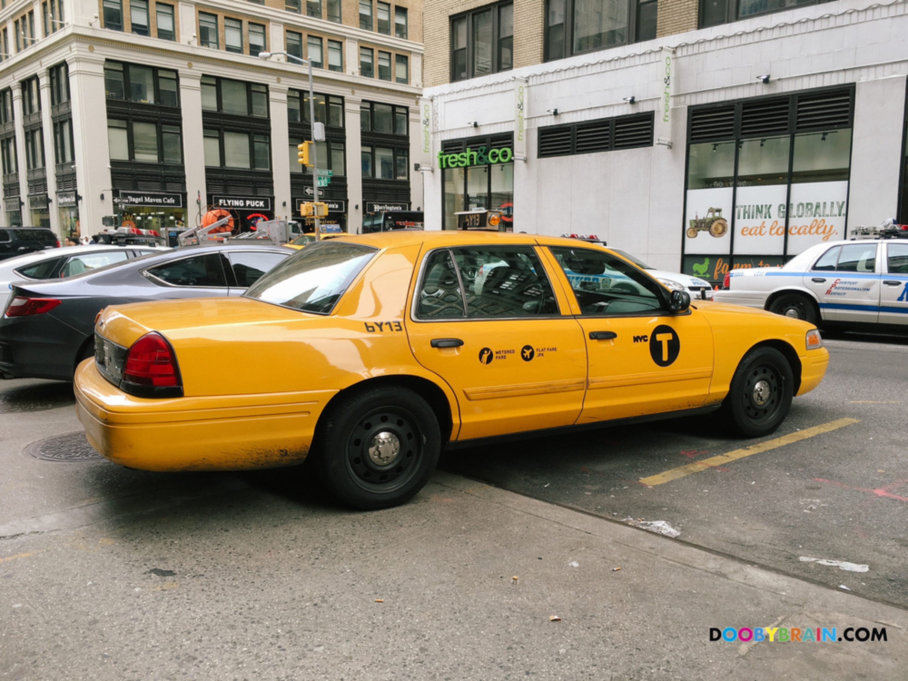 Here's How to Spot NYPD's Fleet of Undercover Taxi Cabs | Viewing NYC