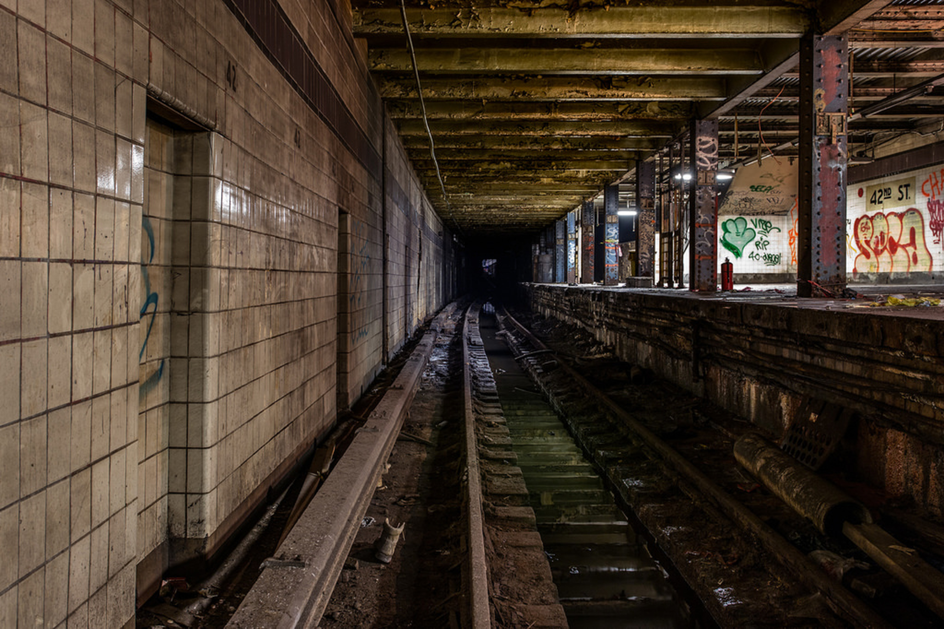 Gotham Ruins, Striking Photographs of the City's Neglect and Decay ...