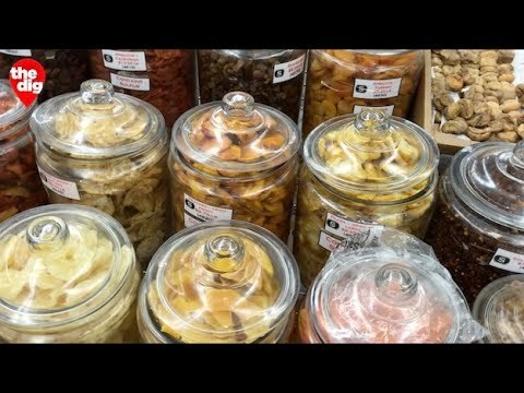 [VIDEO] Peek Inside Sahadi's, Brooklyn Height's Famous Gourmet Middle ...
