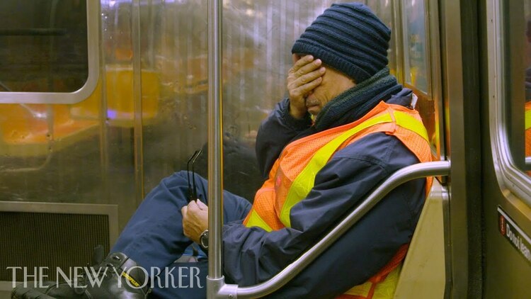 [VIDEO] New York City Subway Operator's Worst Nightmare: Hitting a ...