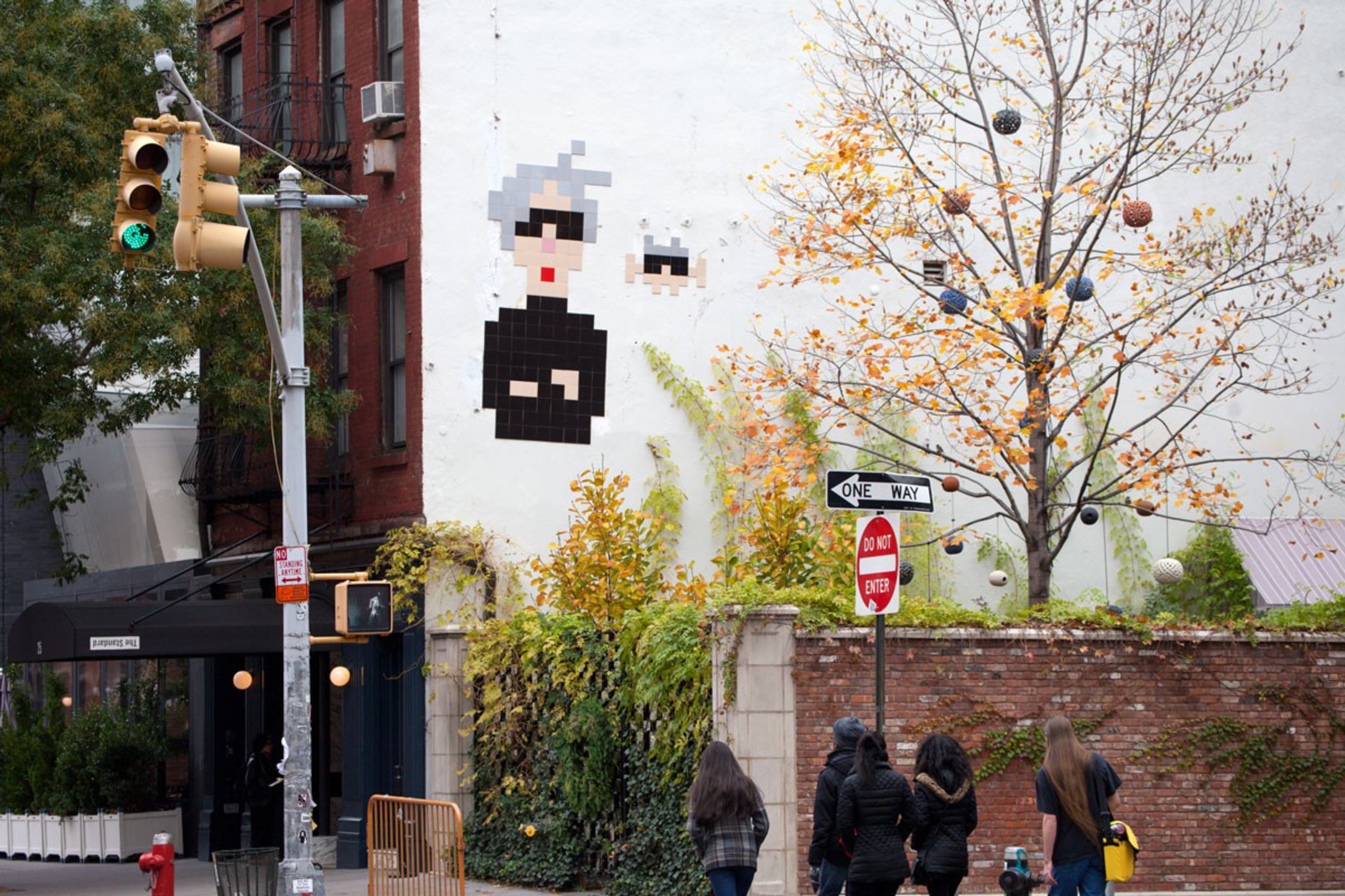 Take a Peek at Invader's Latest Mosaic Tile Street Art in New York City ...