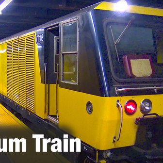 Here's the MTA's Special "VakTrak" Vacuum Subway Train in Action ...