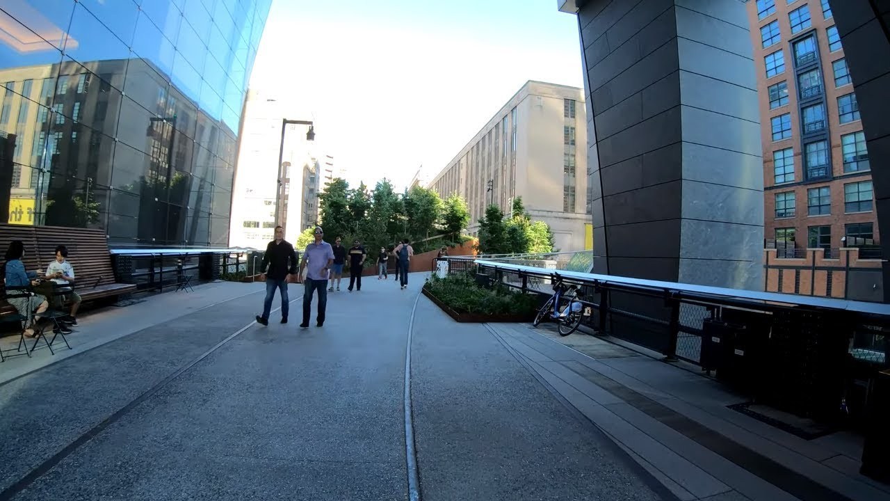 [VIDEO] The High Line, Popular New York City Elevated Park, is ...